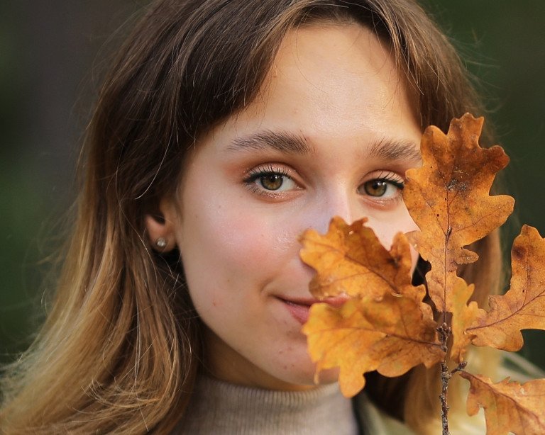 15 Magical Things to Do This Fall If You Love Autumn Leaves | ArtPix 3D