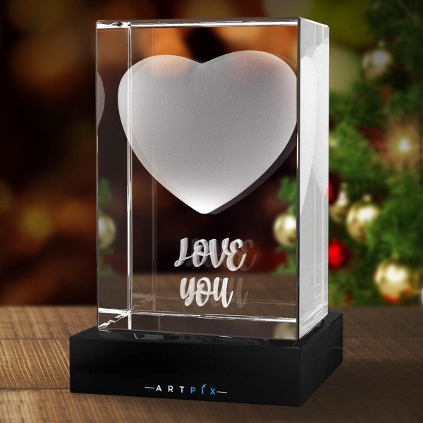 3D Crystal With Heart Engraved Inside